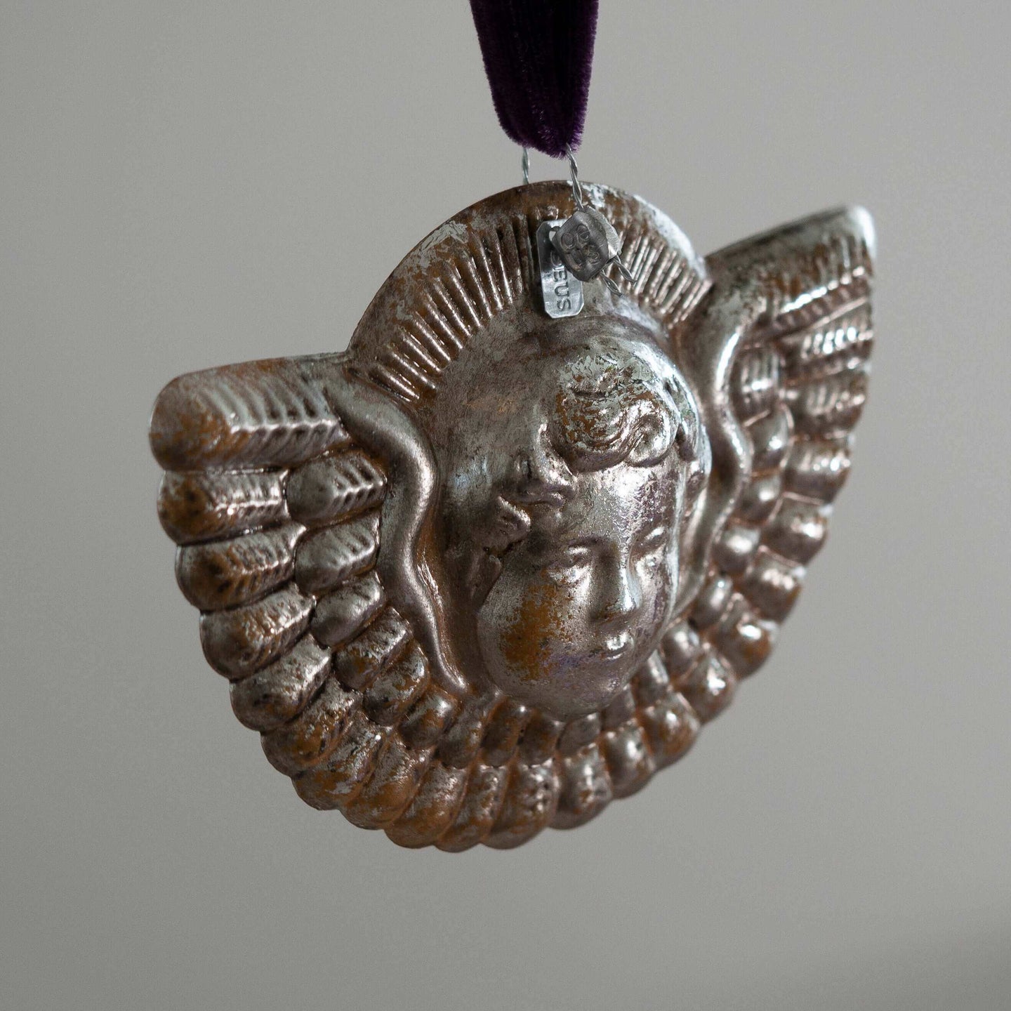 Vintage-Inspired Silvered Angel's Head and Wings in Metal